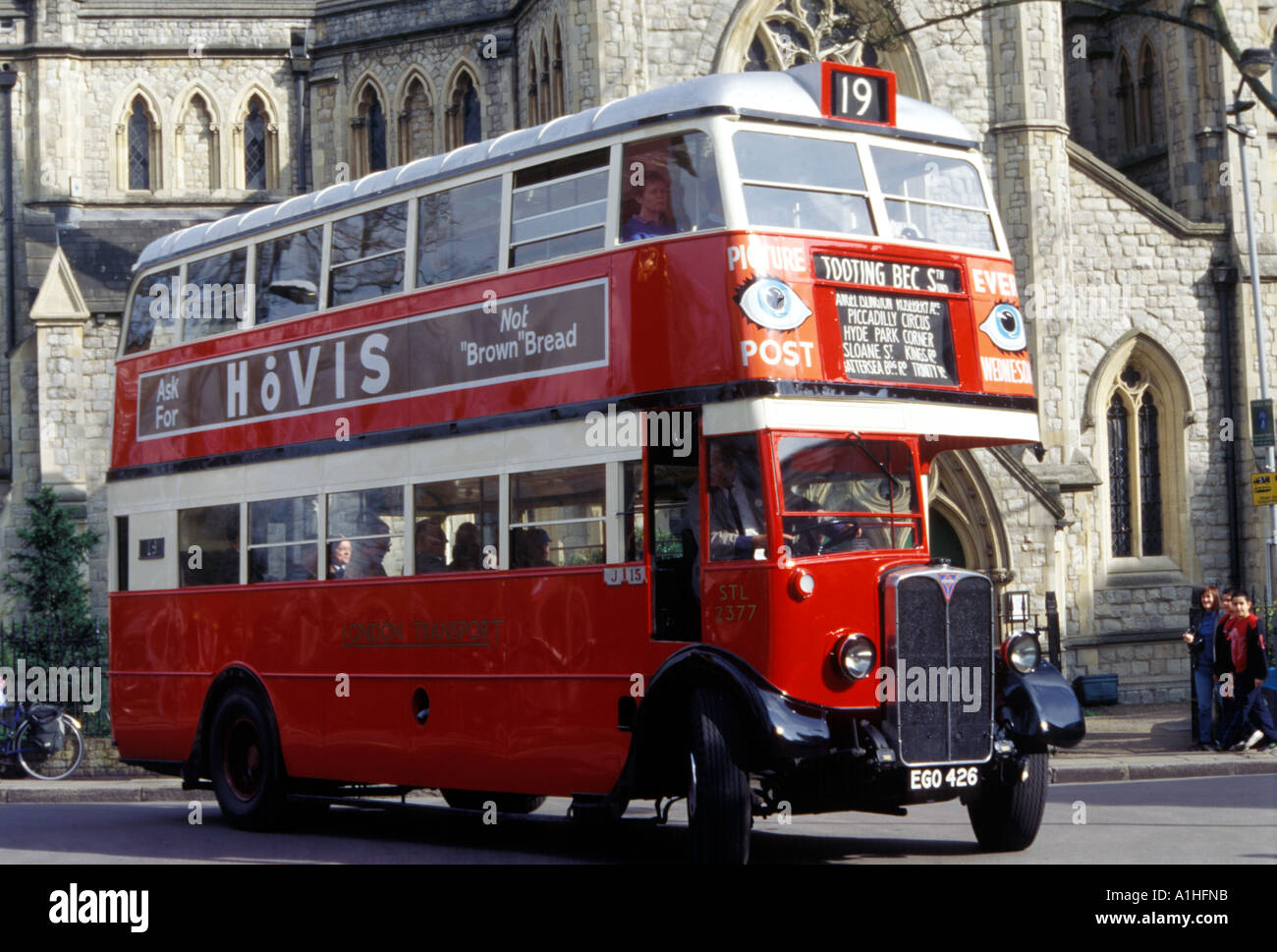 london routemaster bus Stock Photo - Alamy