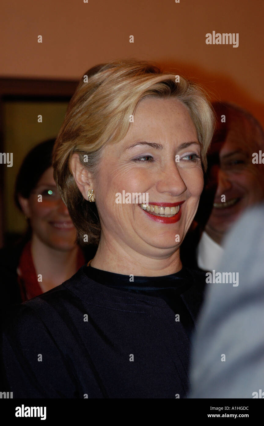 Senator Hillary Clinton meeting with businessmen Stock Photo - Alamy