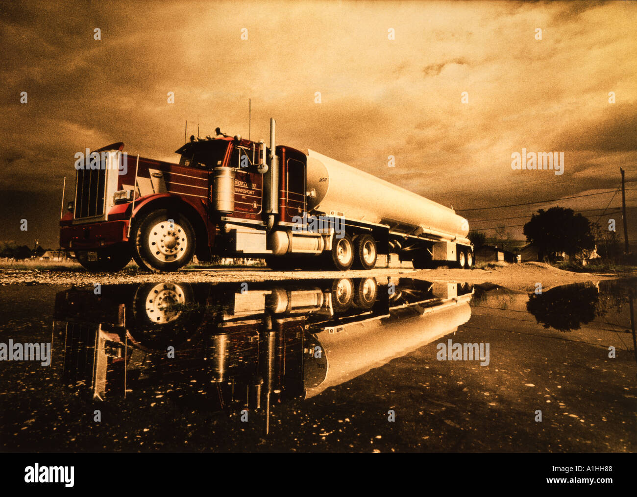 Peterbilt Wallpaper
