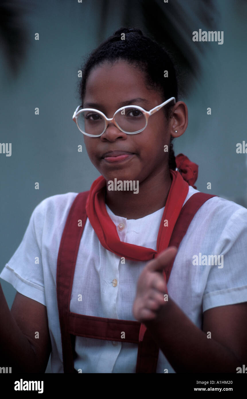 School girl in cuba hi-res stock photography and images - Alamy
