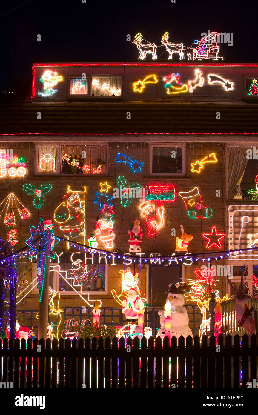 Christmas lights house lancashire hi-res stock photography and images ...