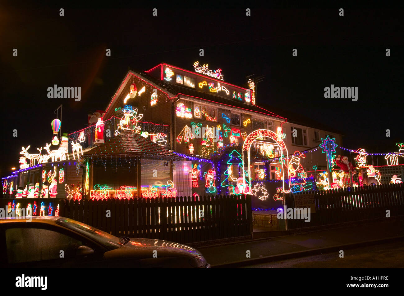 Christmas lights house lancashire hi-res stock photography and images ...