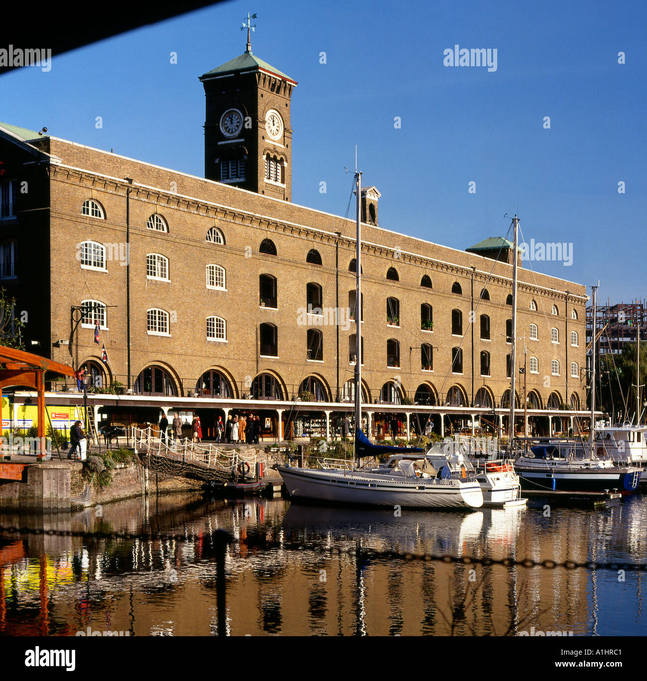 Thames haven dock hi-res stock photography and images - Alamy