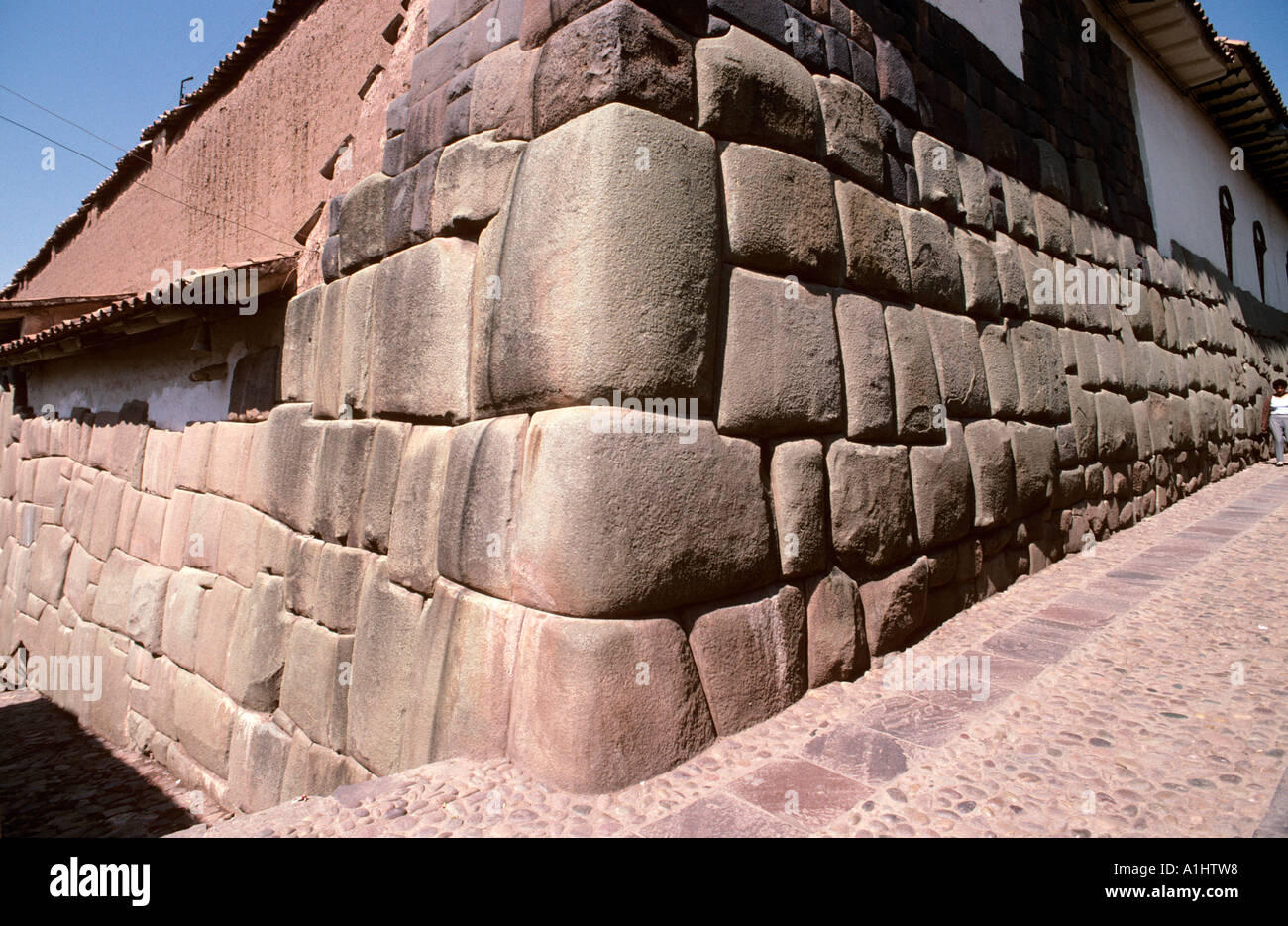 Inca wall Cuzco Peru Stock Photo - Alamy