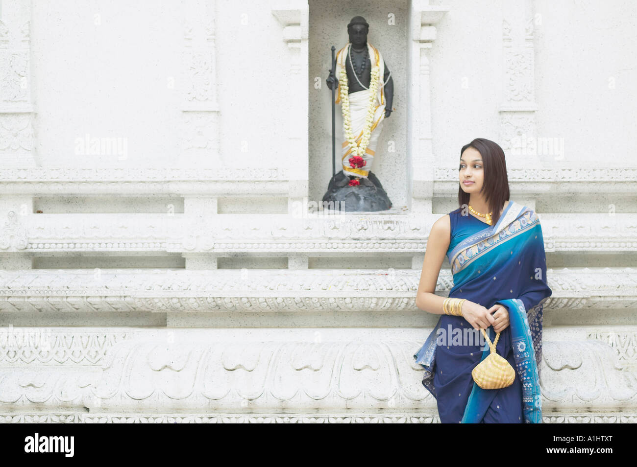 Figure standing black image hi-res stock photography and images - Alamy