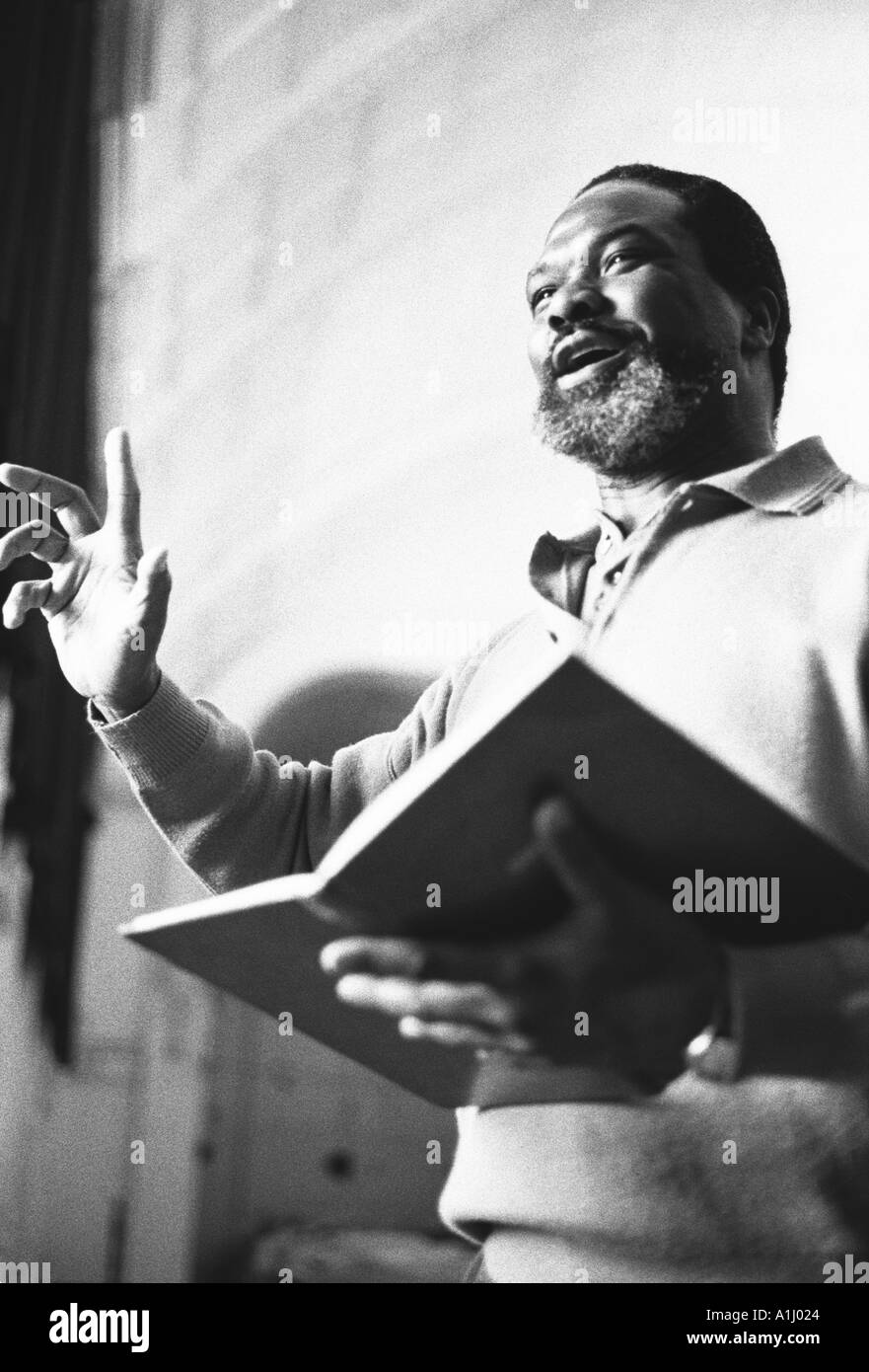 Sir willard white opera singer Black and White Stock Photos & Images ...