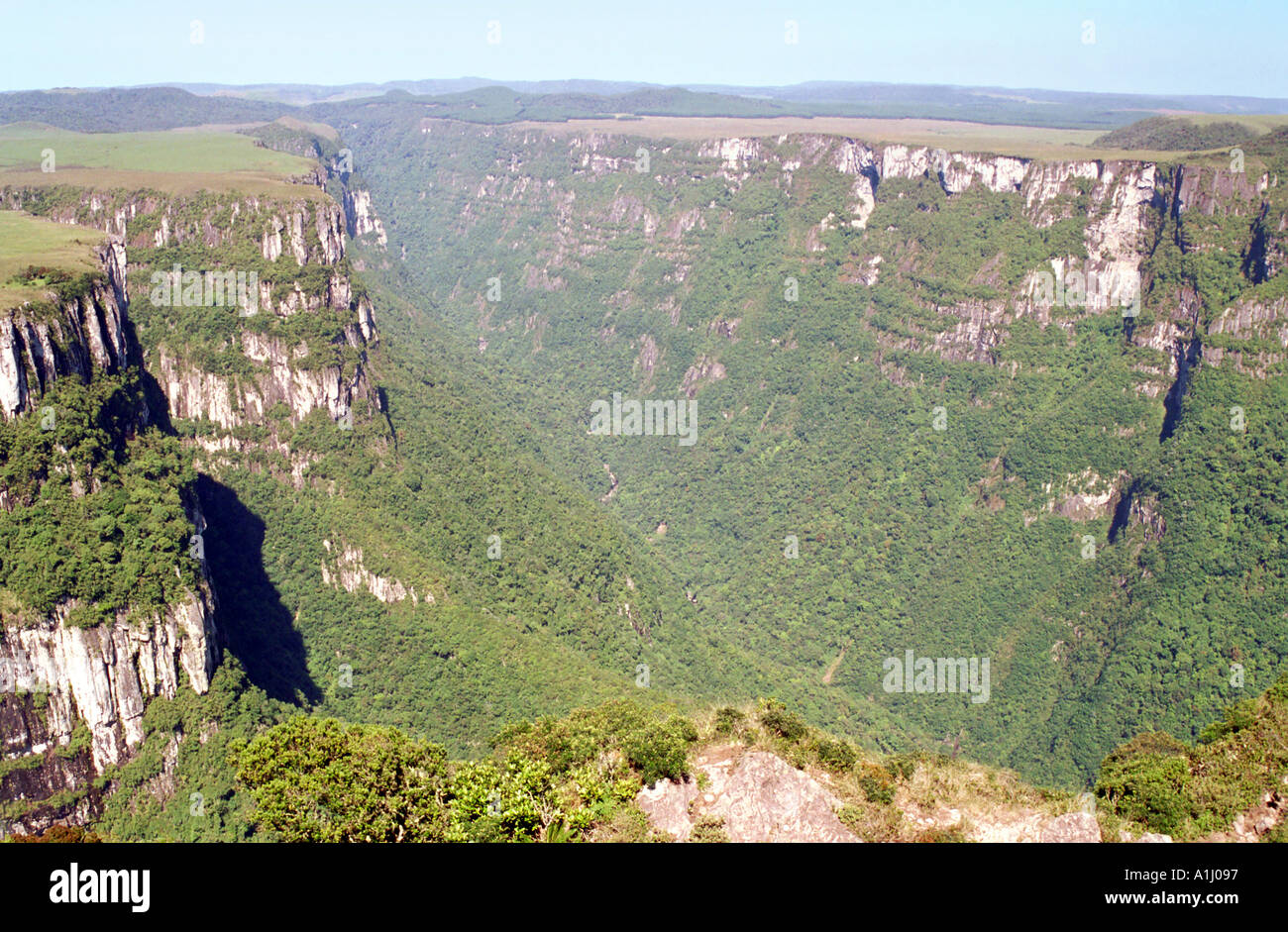Canyon Fortaleza Parque Nacional da Serra Geral Cambara do Sul Rio ...