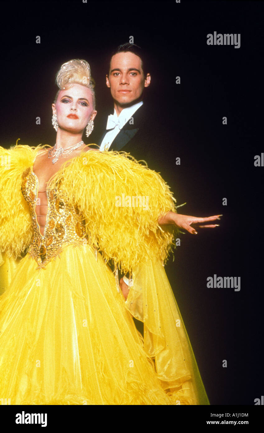 Strictly Ballroom Year 1991 Director Baz Luhrmann Paul Mercurio Tara ...