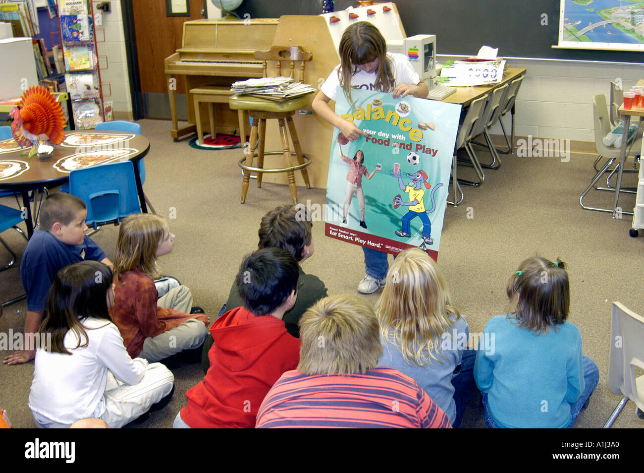 Group presentations hi-res stock photography and images - Alamy