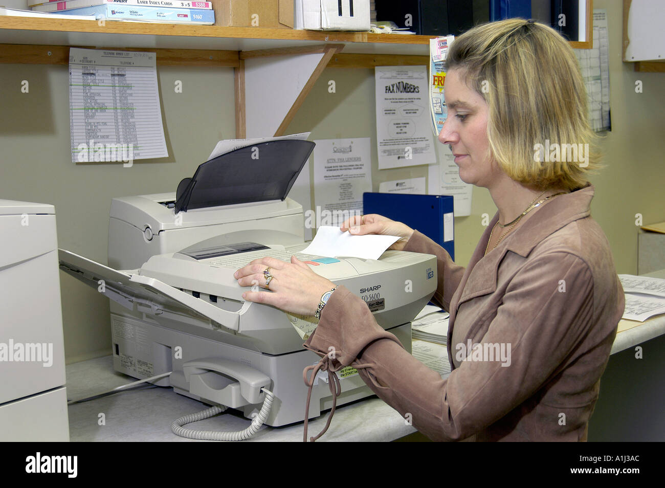Fax machines hi-res stock photography and images - Alamy