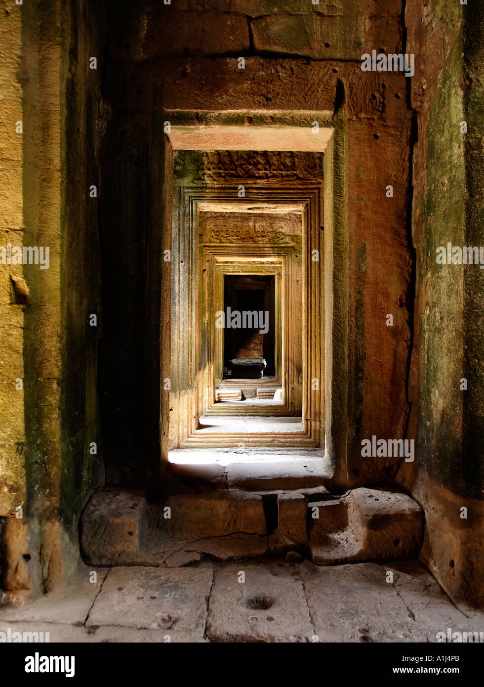 Ta prohm interior cambodia hi-res stock photography and images - Alamy