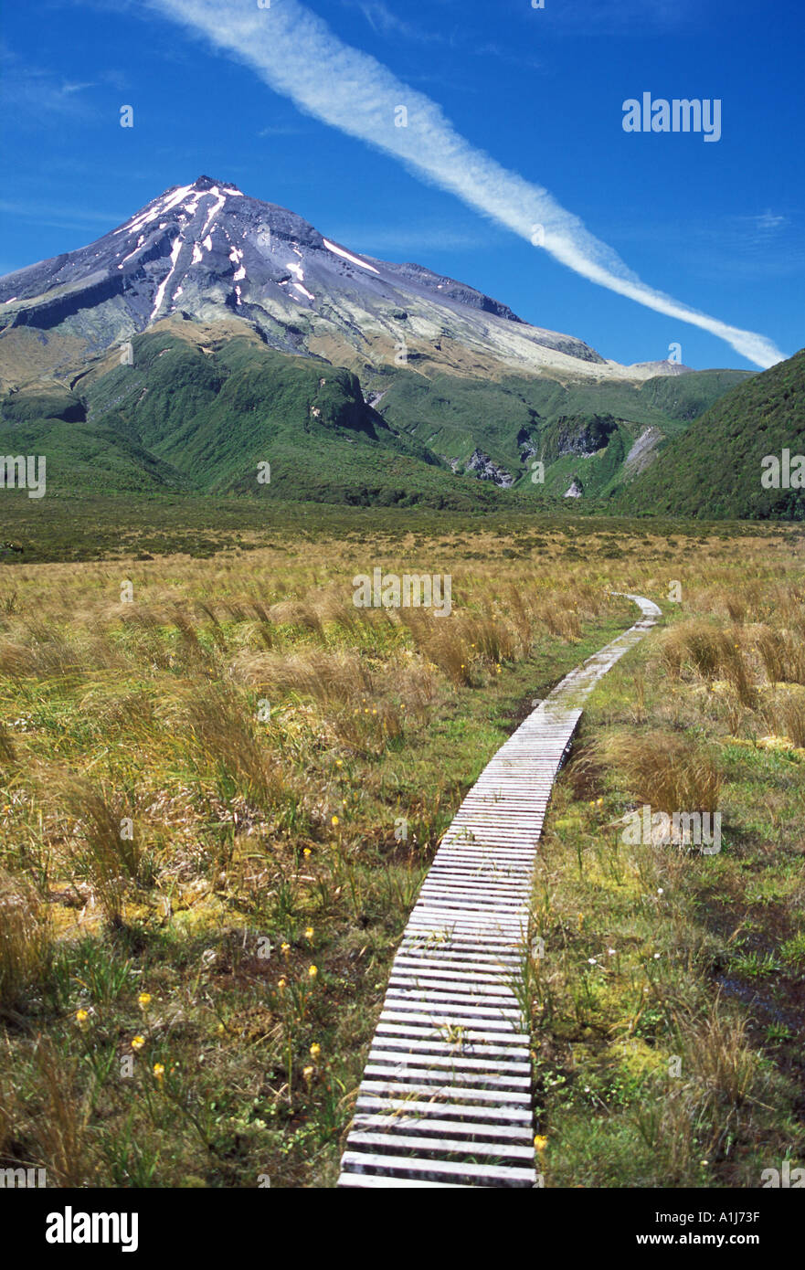 Mt Taranaki Egmont National Park New Zealand Stock Photo - Alamy