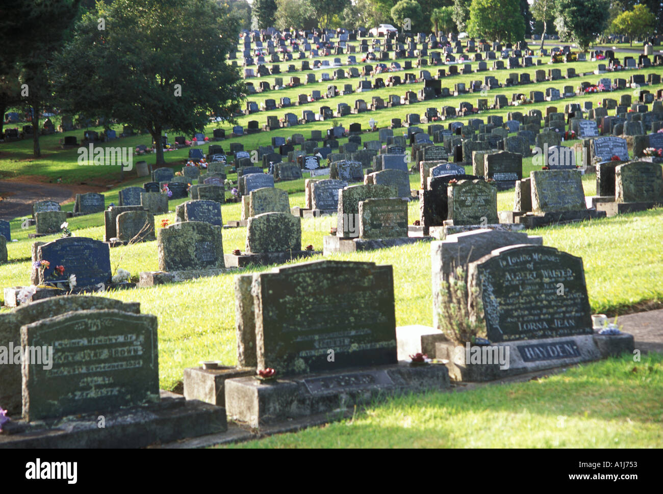 Tombs tombstones hi-res stock photography and images - Alamy