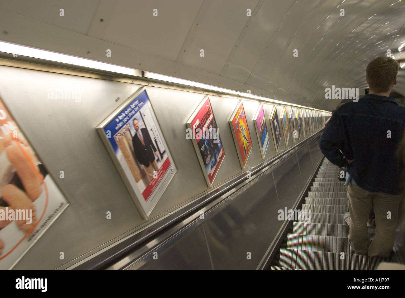 Escalator posters hi-res stock photography and images - Alamy