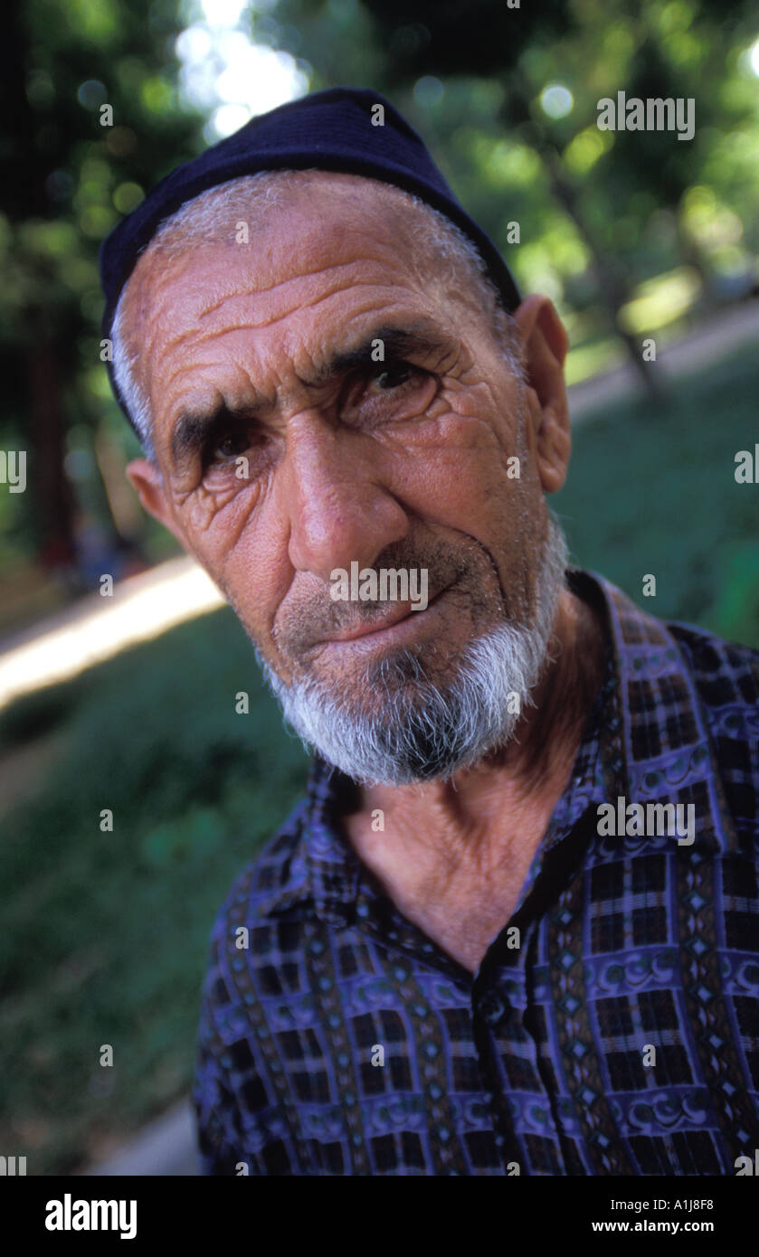 Uzbek old elderly hi-res stock photography and images - Alamy