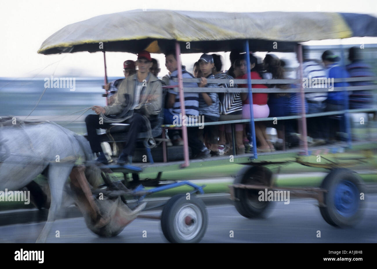 Fully loaded carriage hi-res stock photography and images - Alamy