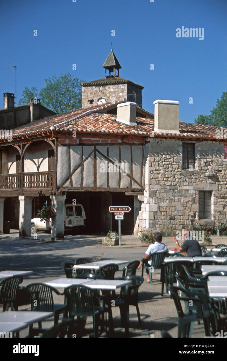 Fourcès hi-res stock photography and images - Alamy