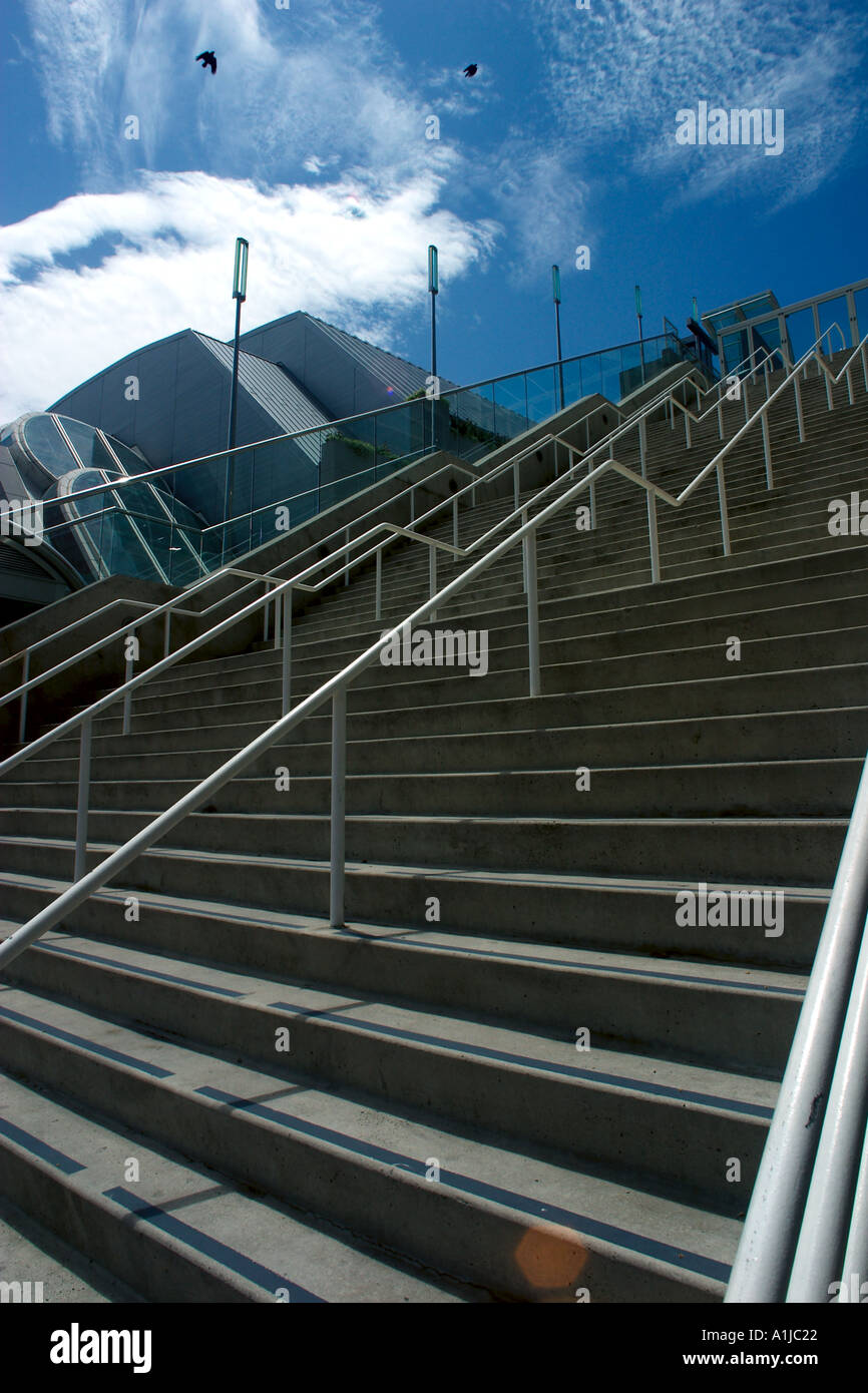 San diego convention center stairs hi-res stock photography and images ...