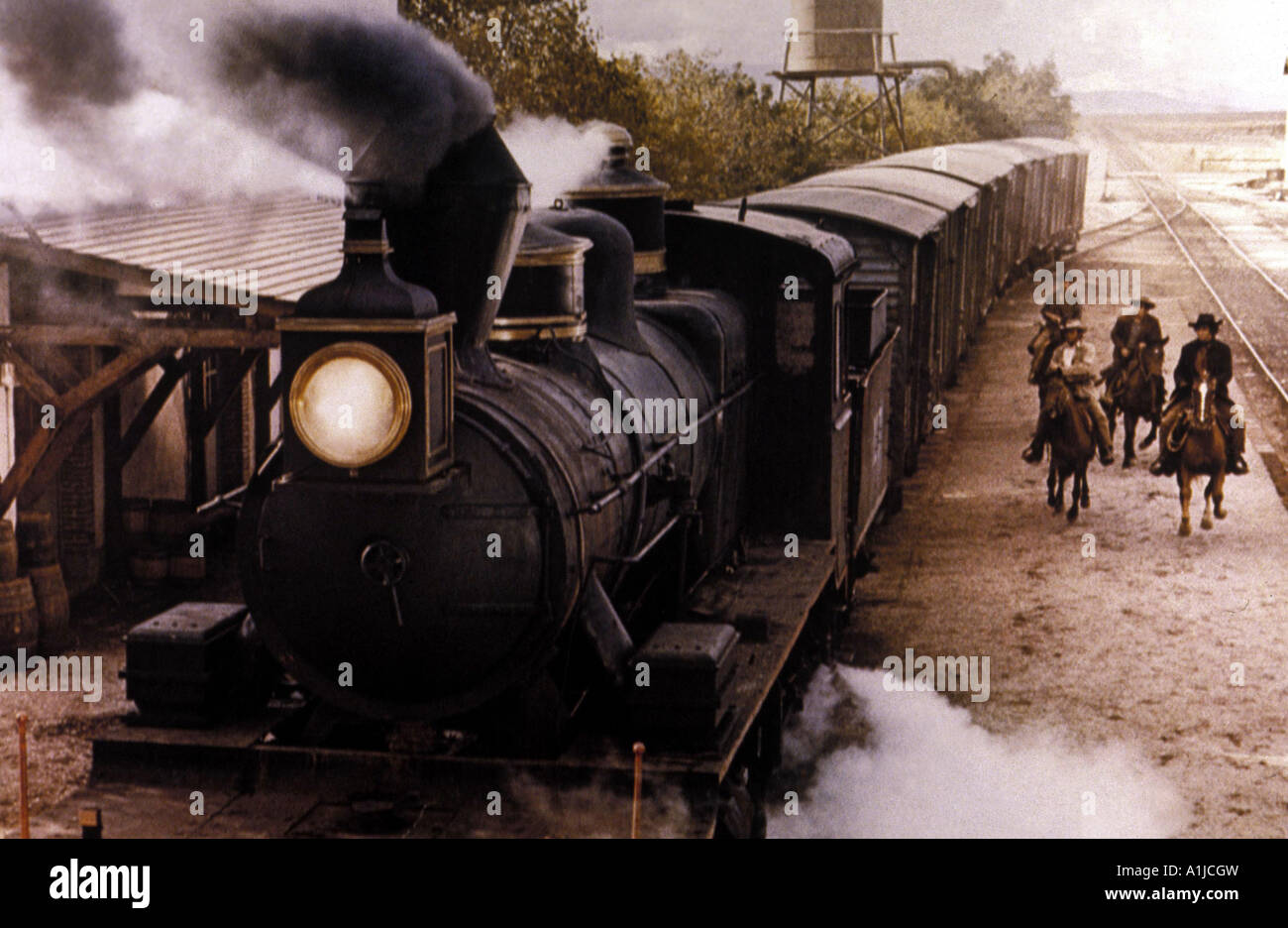 Lo chiamavano Mezzogiorno Year 1974 Director Peter Collinson Stock ...