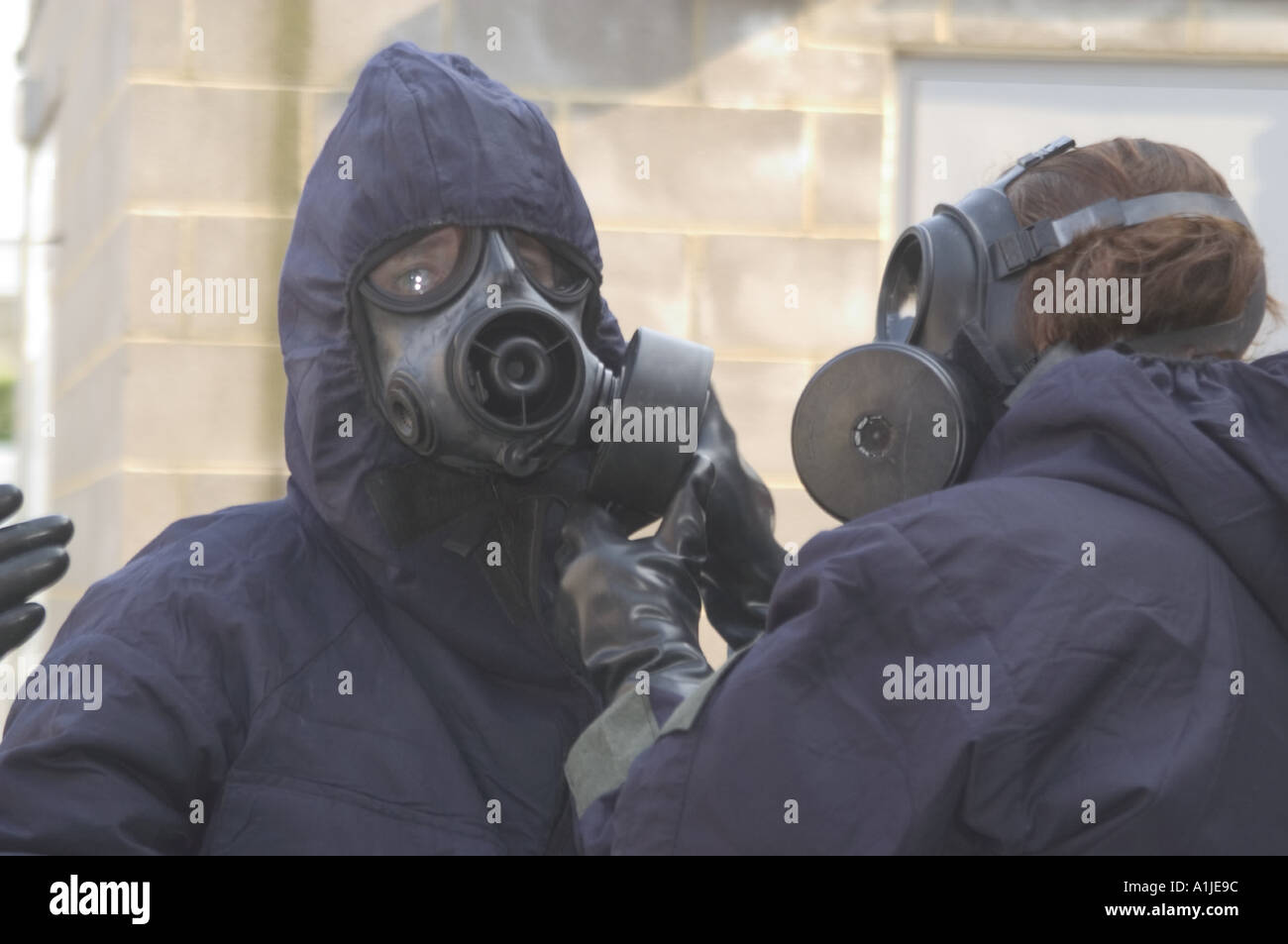 3380 Chemical Biological Nuclear Reaction Police officer training ...