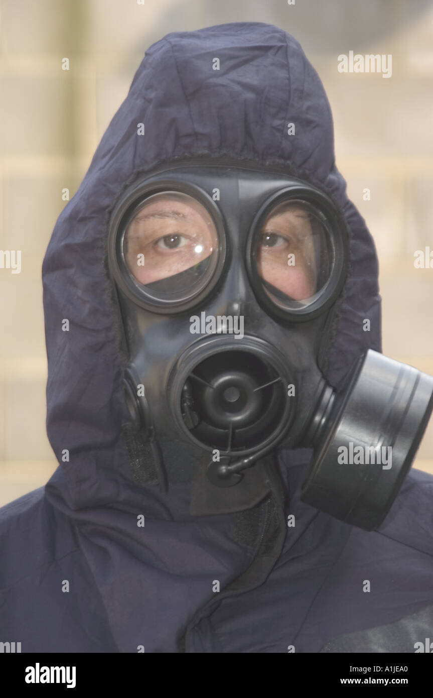 3380 chemical biological nuclear reaction hi-res stock photography and ...