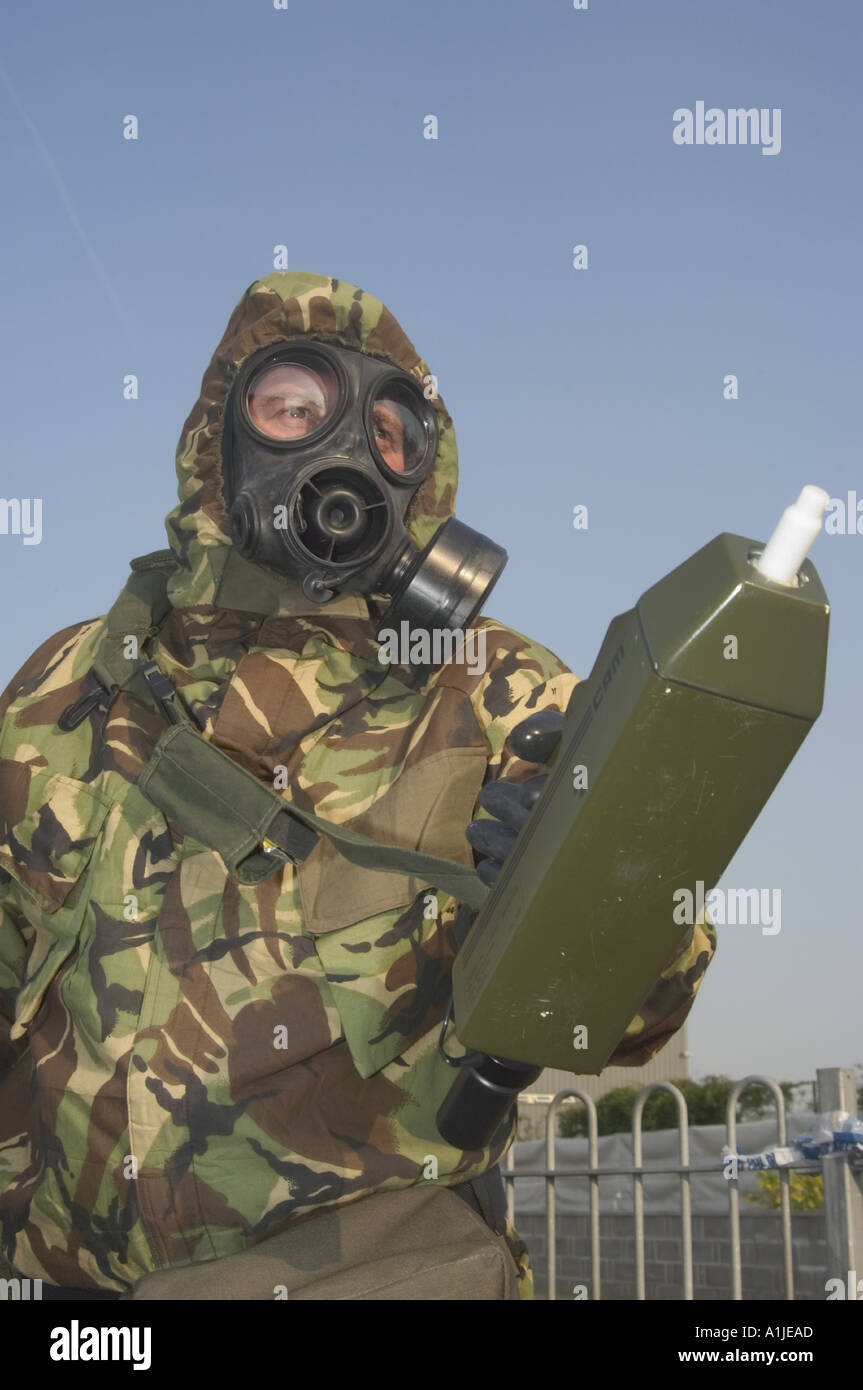 3380 Chemical Biological Nuclear Reaction Police officer training ...