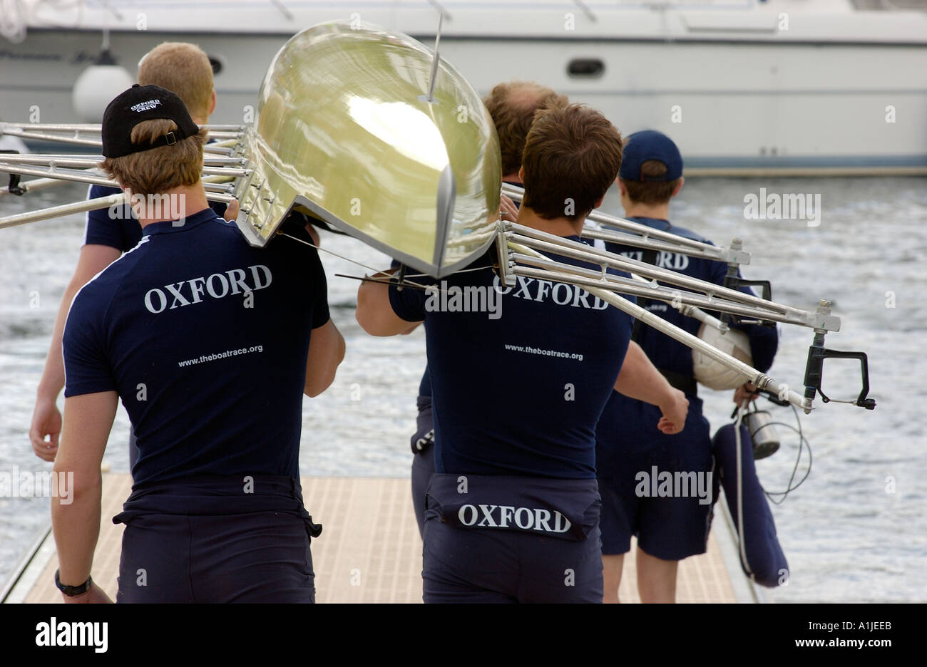 Oxford university rowing crew hi-res stock photography and images - Alamy