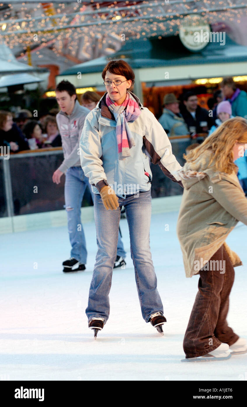 Skating rink cardiff hi-res stock photography and images - Alamy