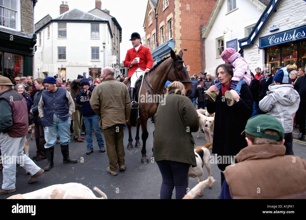 Golden Valley Hunt assemble at the Town Clock Square in Hay on Wye ...