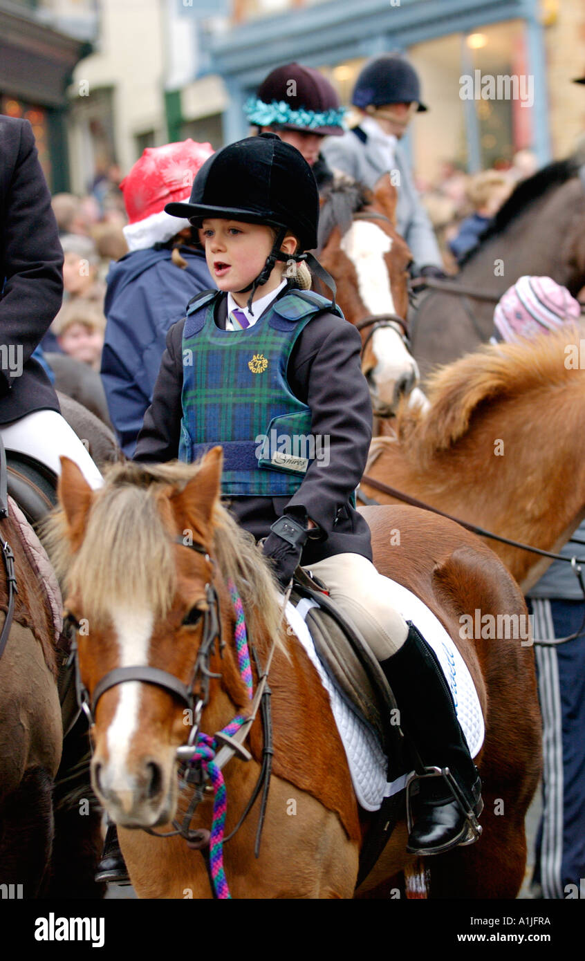 Golden Valley Hunt assemble for Boxing Day Hunt at the Town Clock ...