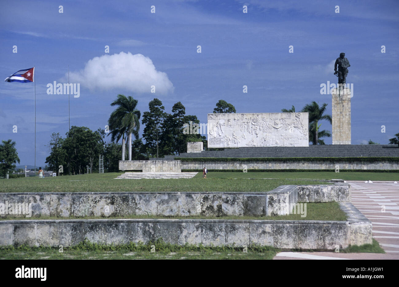 The Plaza de la Revolucion with the Museo Memorial al Che in Santa ...