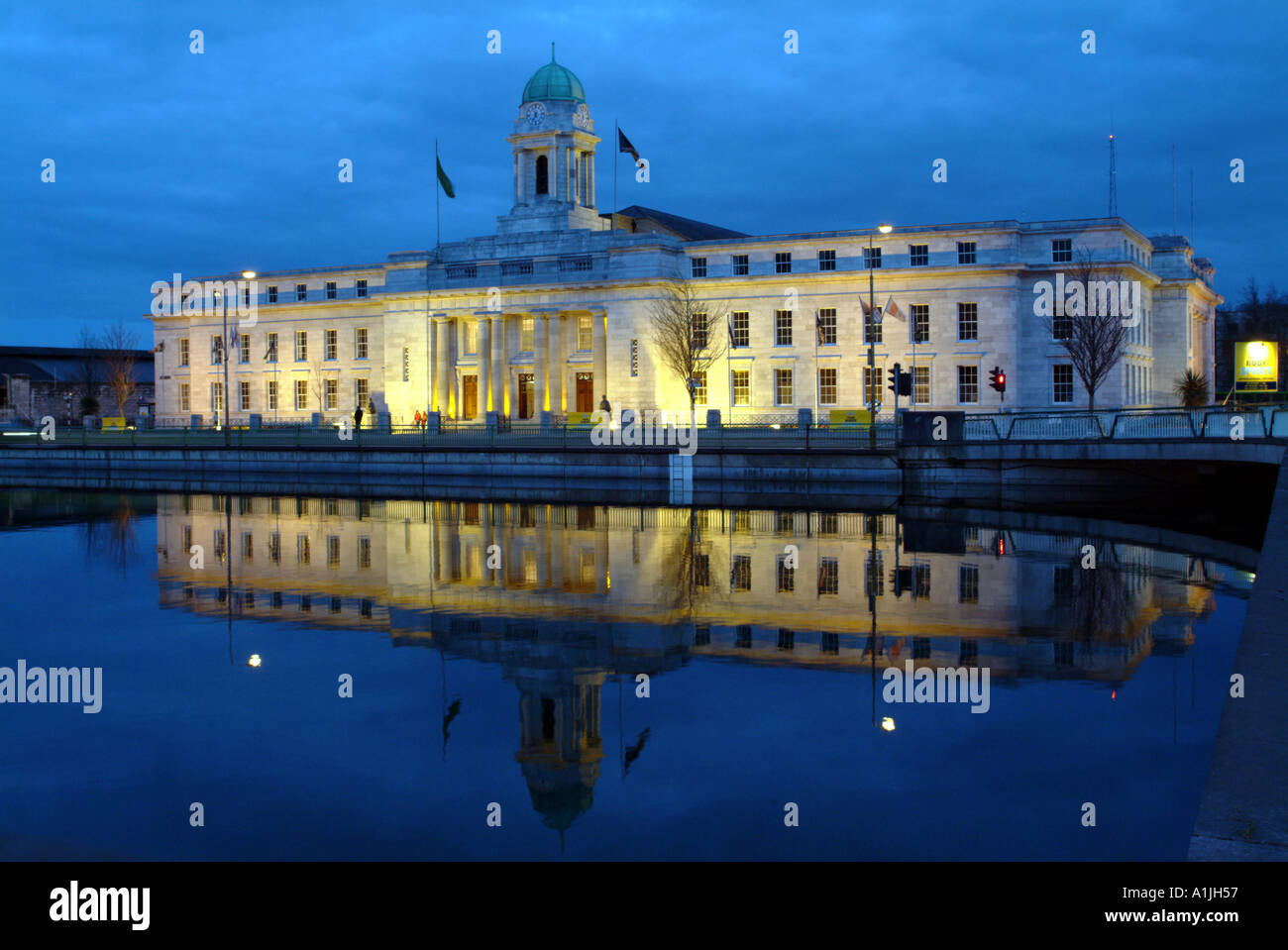 Floodlit City Hall seen from Lapps Quay in Cork southern Ireland Eire ...