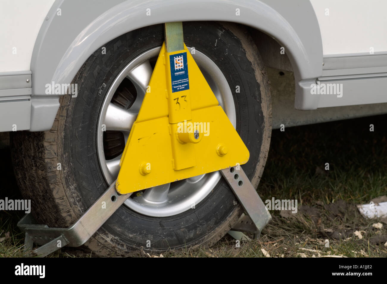 wheel clamp wheelclamp parking ticket offence detain traffic warden ...