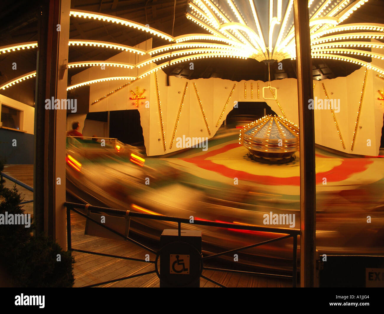 Dizzy ride hi-res stock photography and images - Alamy