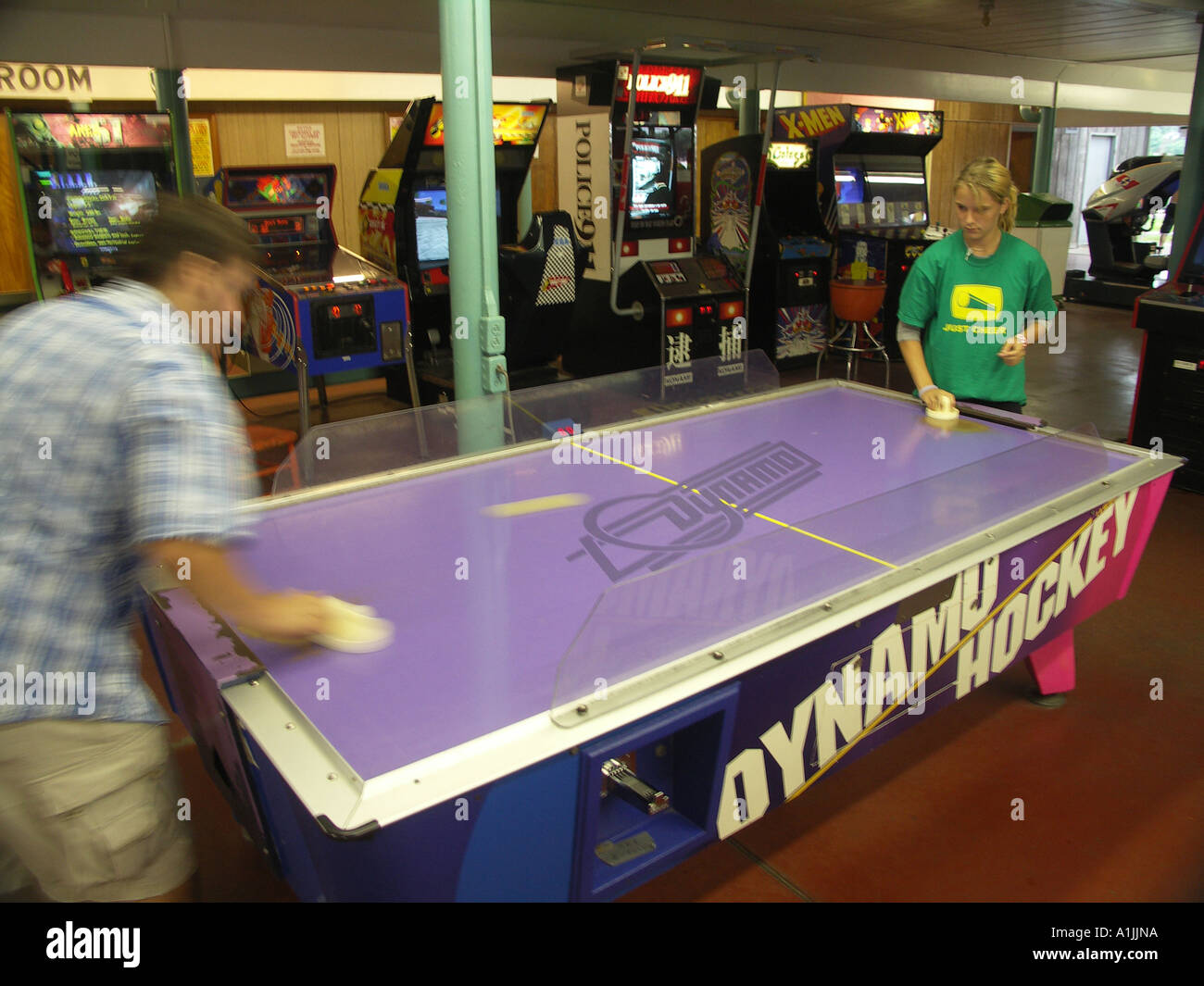 Push hockey hi-res stock photography and images - Alamy