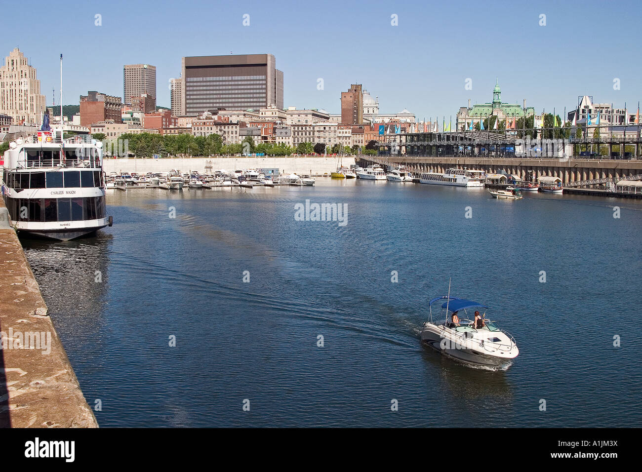 Old harbour and Marina in Montreal, Quebec - Canada Stock Photo - Alamy
