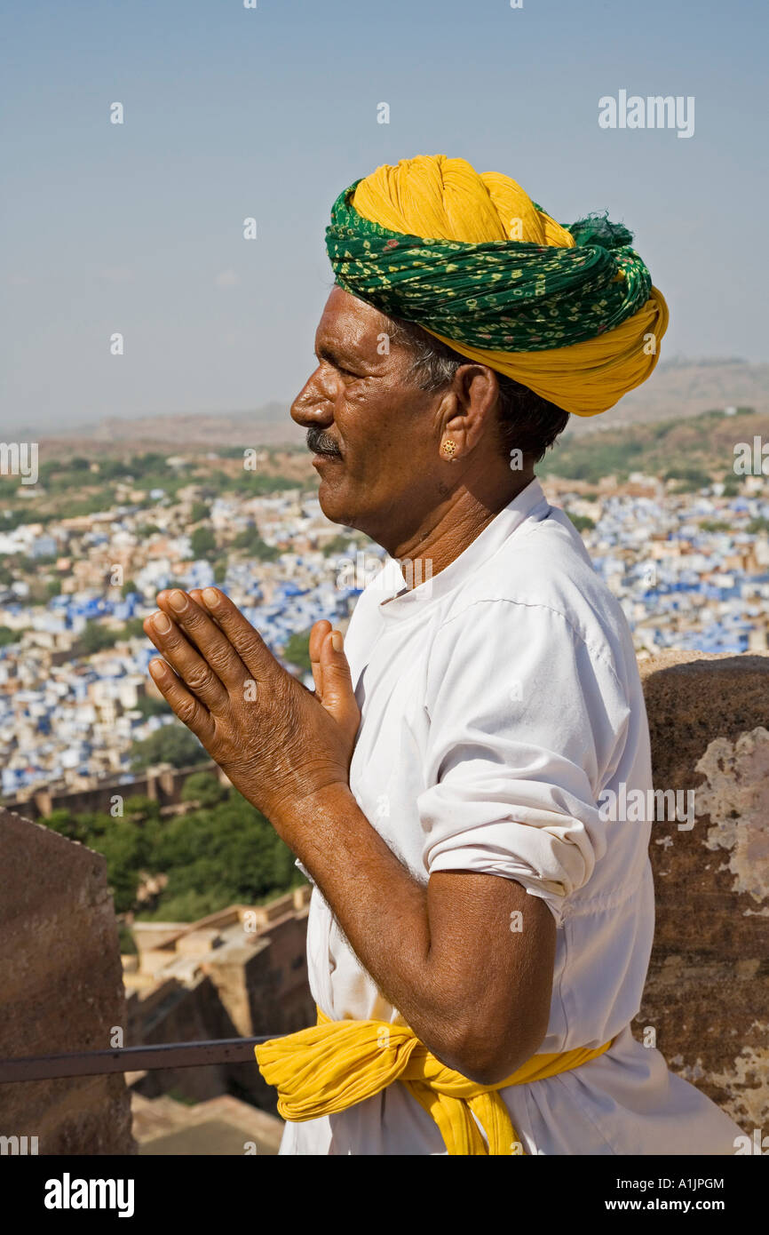 A Hindu man standing in front of Jodhpur Stock Photo - Alamy