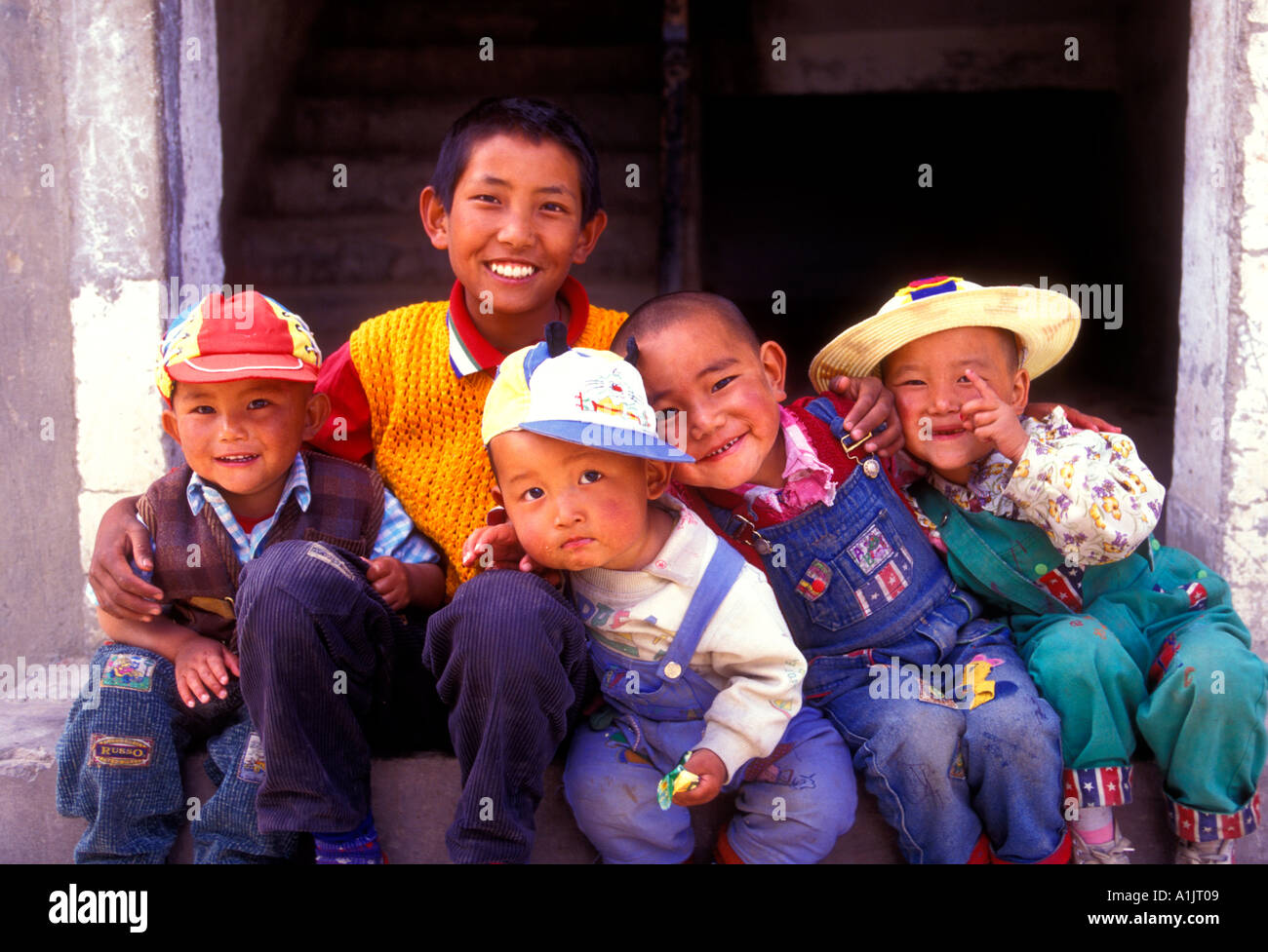 5, five, Tibetans, Tibetan boys, children, smiling, friendly, eye ...