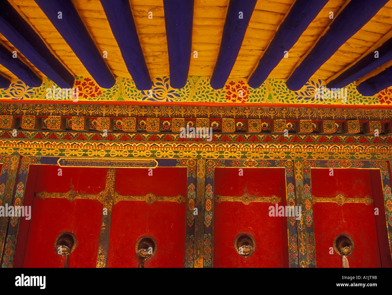 Potala palace interior hi-res stock photography and images - Alamy