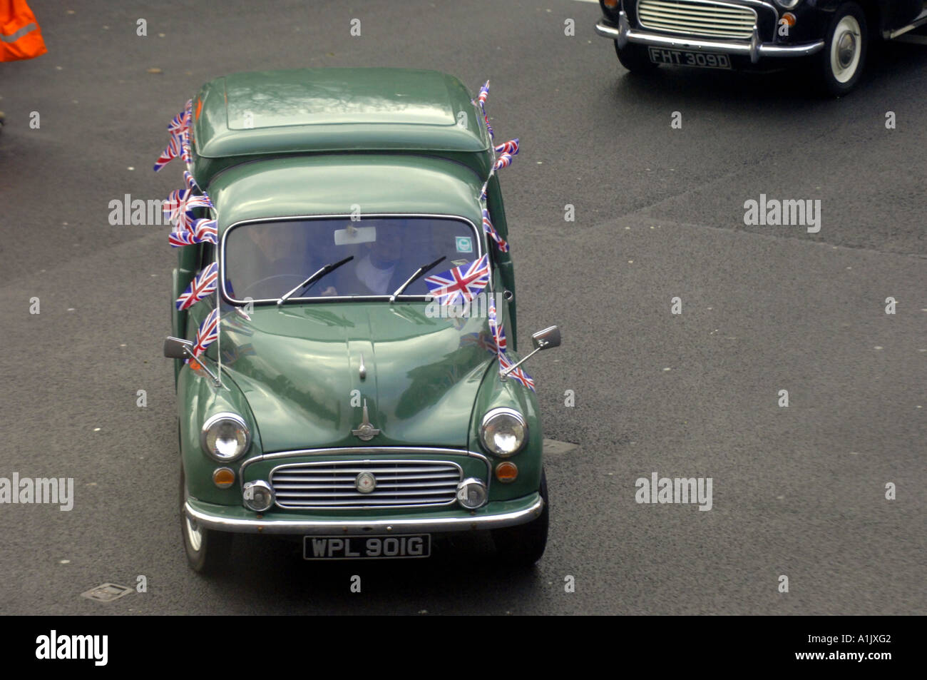 morris minor lord mayors parade london new years day colour color motor ...
