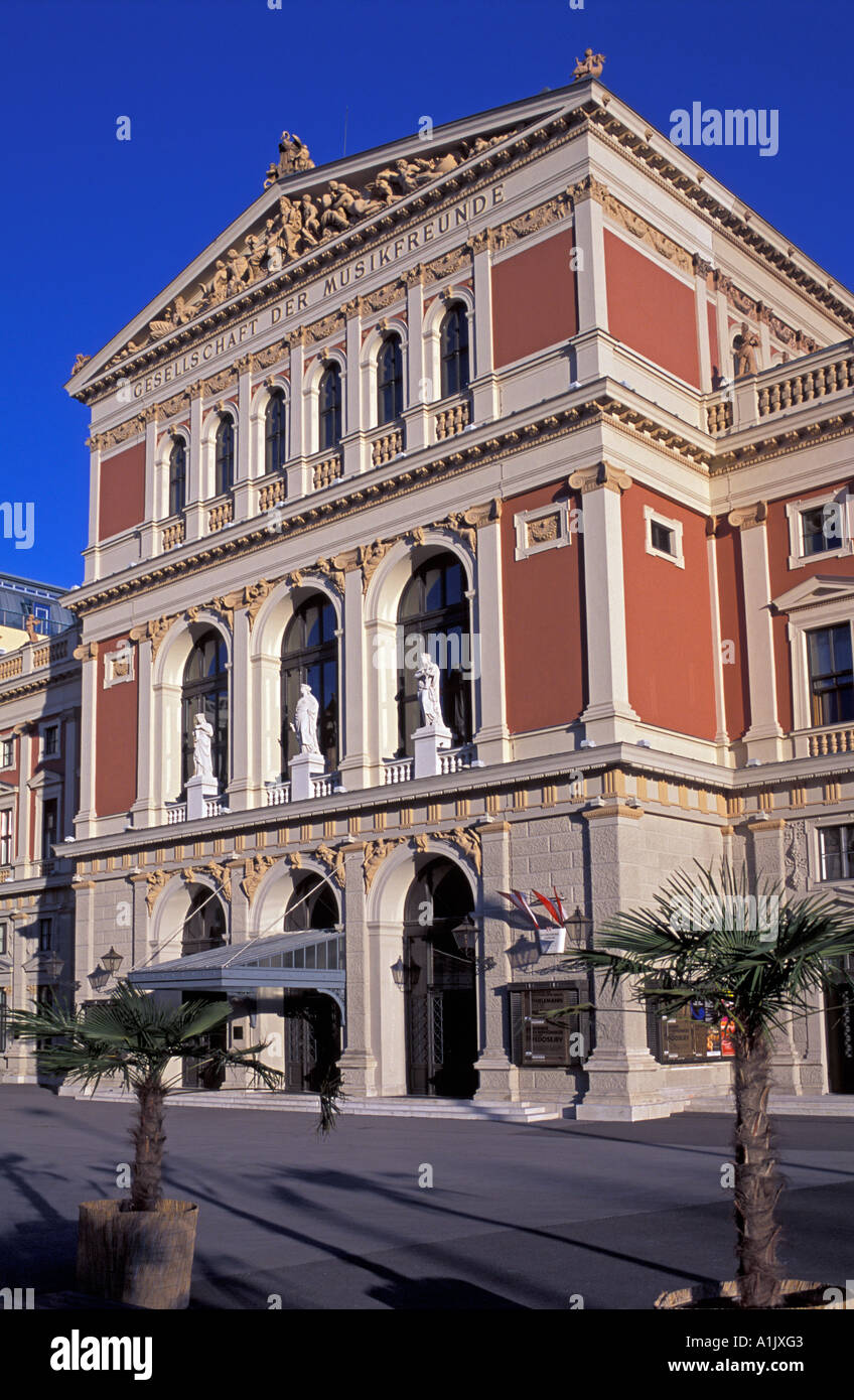 Musikvereinsgebaude Friends of Music Building home of the Vienna ...