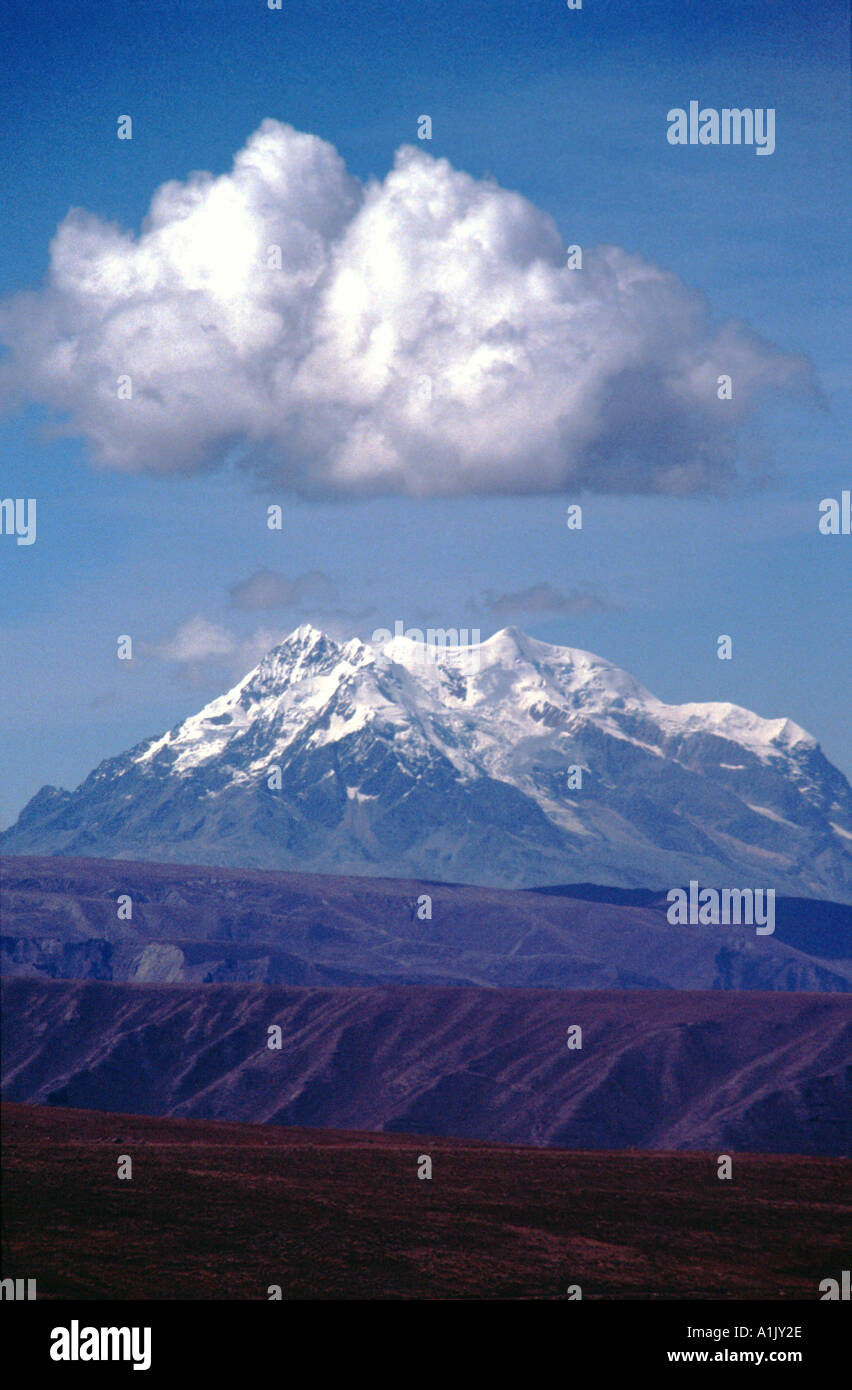 Bolivian andes hi-res stock photography and images - Alamy
