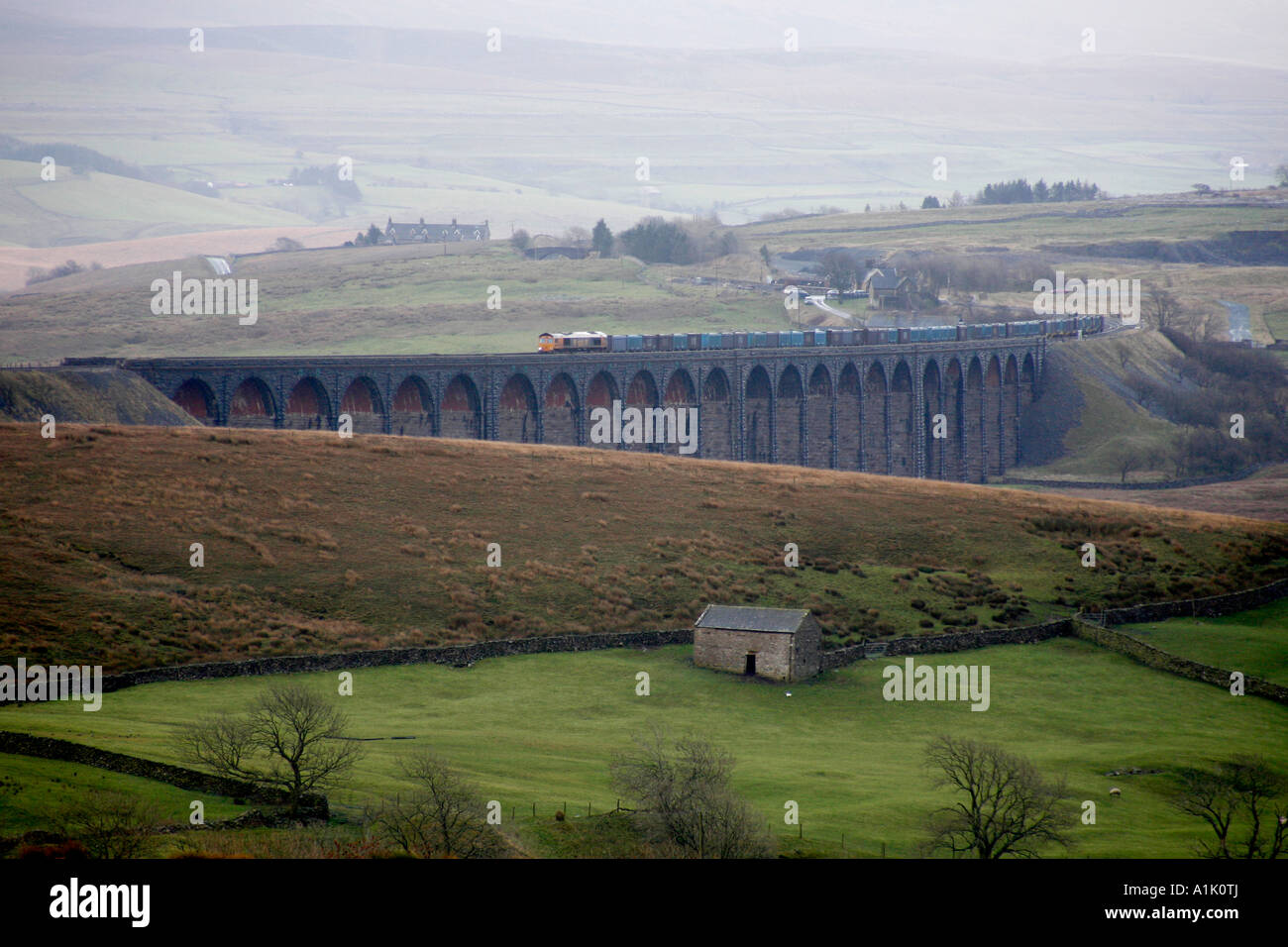 Ribblehead train station hi-res stock photography and images - Alamy