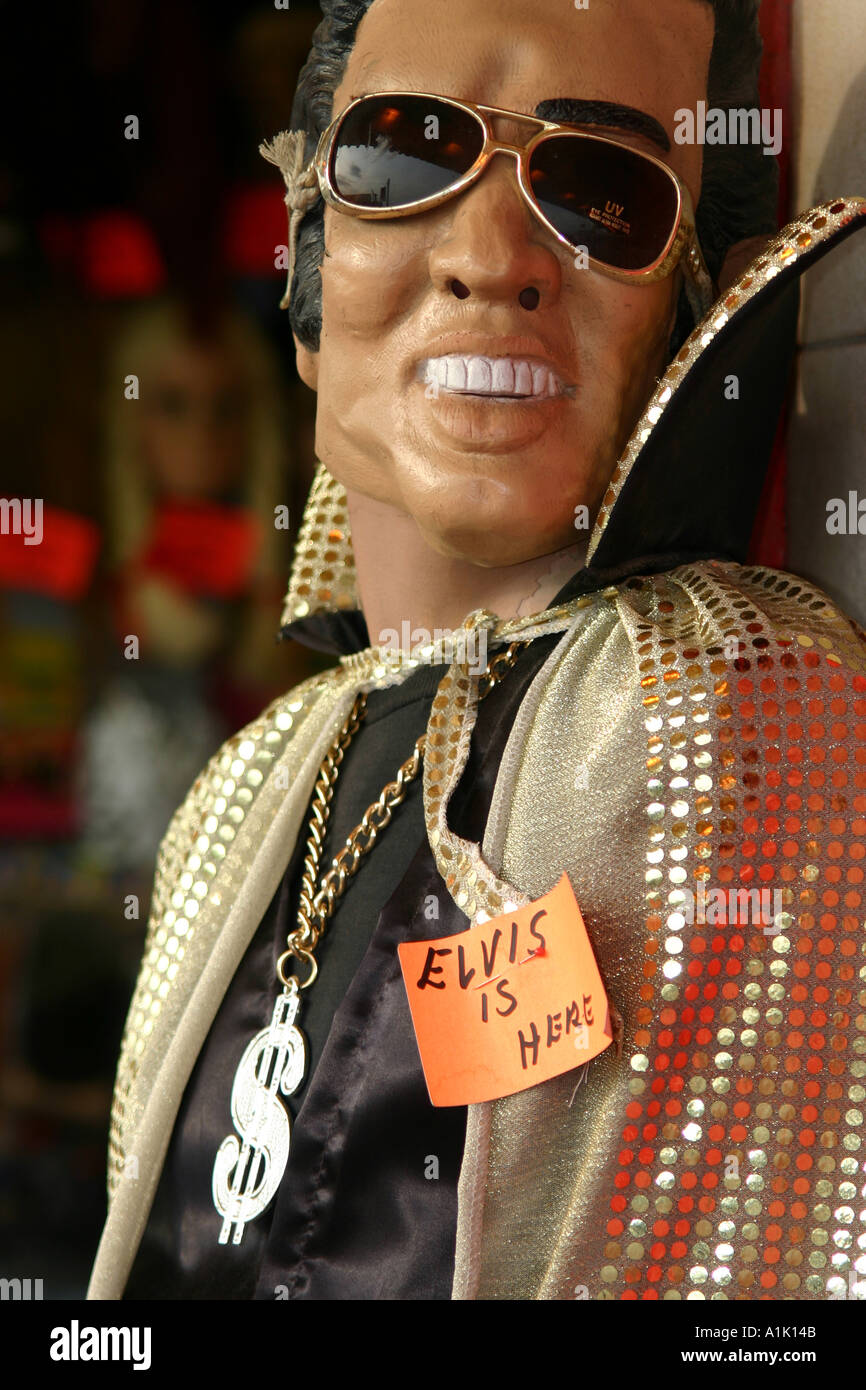 Elvis with mask hi-res stock photography and images - Alamy