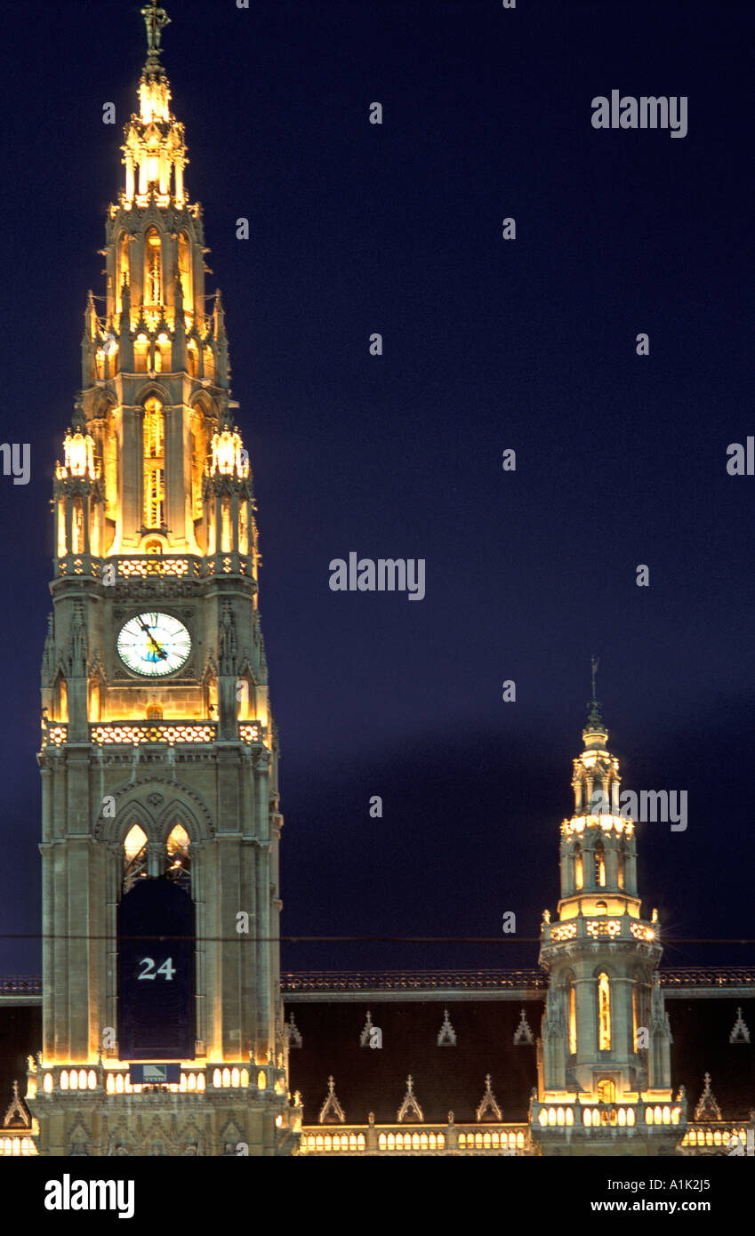 Palace towers vienna hi-res stock photography and images - Alamy