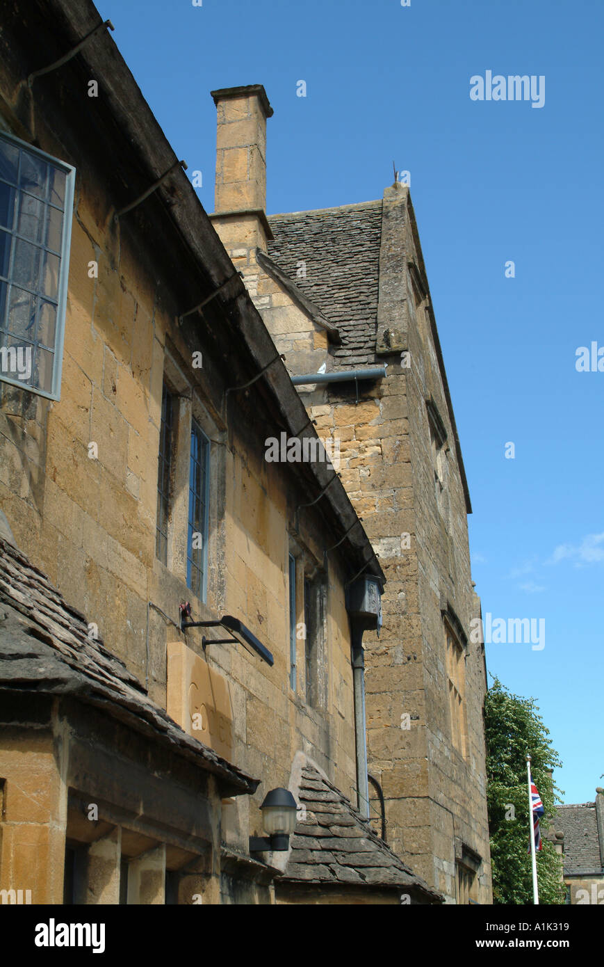 Typical Old Stone Architecture in Broadway Worcestershire Cotswolds ...