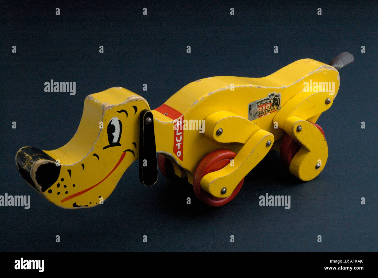 Pluto the dog hi-res stock photography and images - Alamy