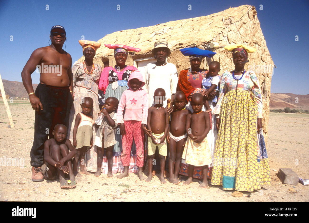 Native house in namibia hi-res stock photography and images - Alamy