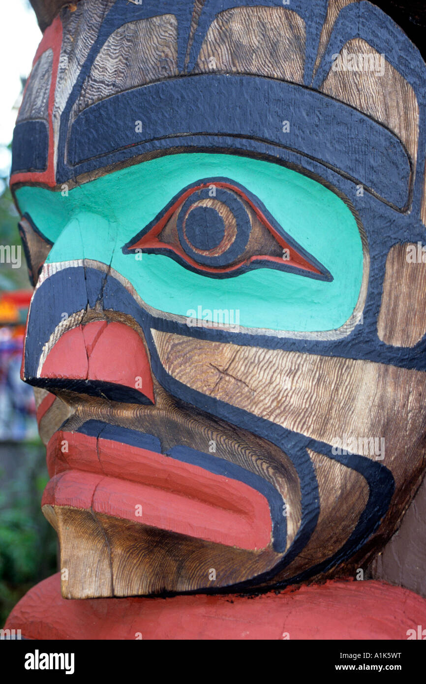 Totem features hi-res stock photography and images - Alamy
