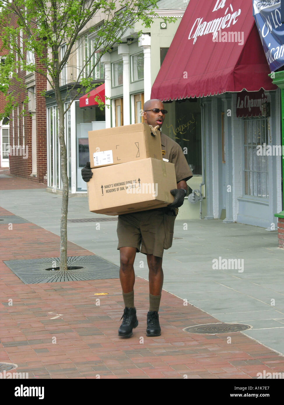 Ups Driver High Resolution Stock Photography and Images - Alamy